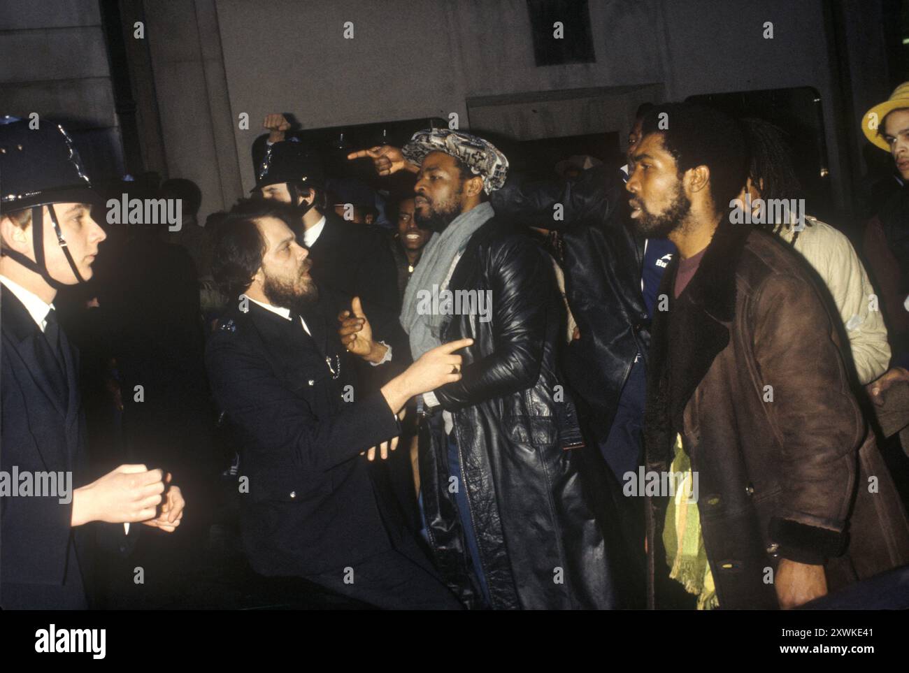 1980s london police hi-res stock photography and images - Alamy