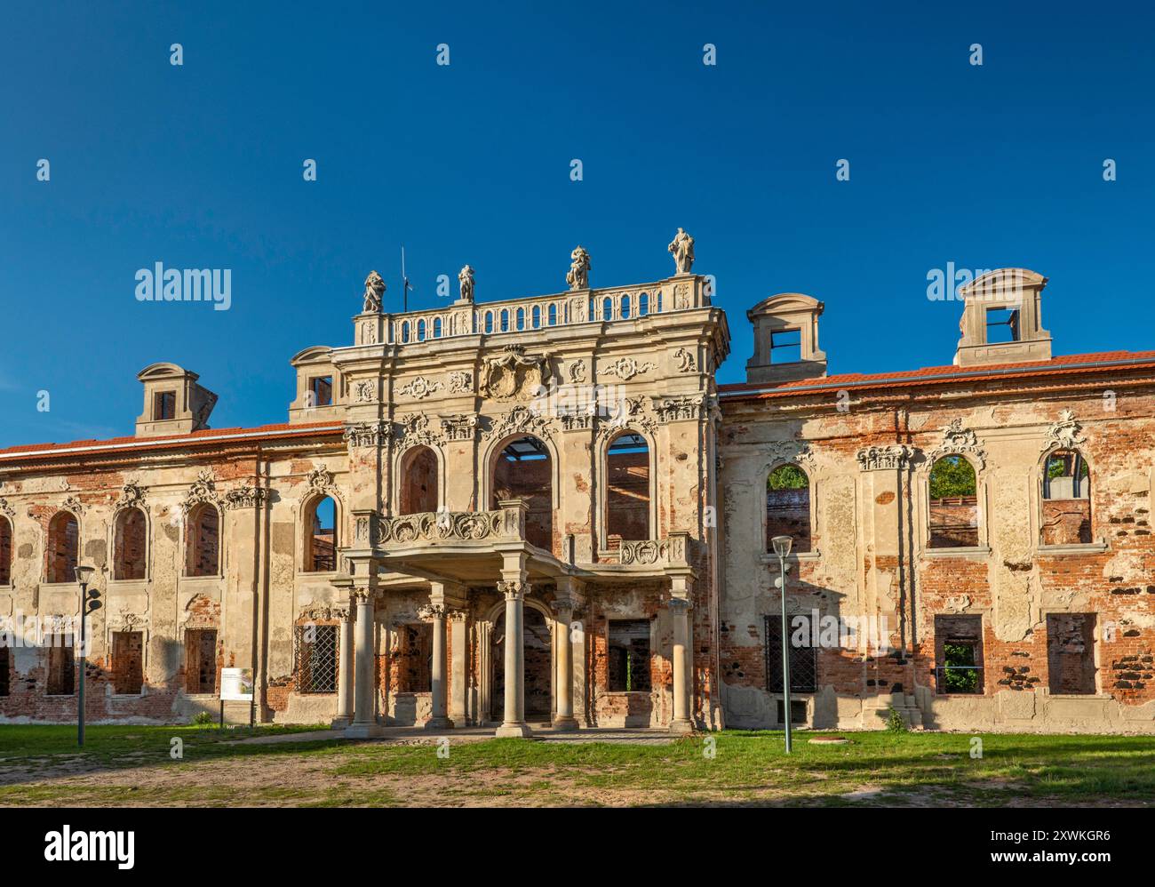 Destruction damaged river architecture hi-res stock photography and ...