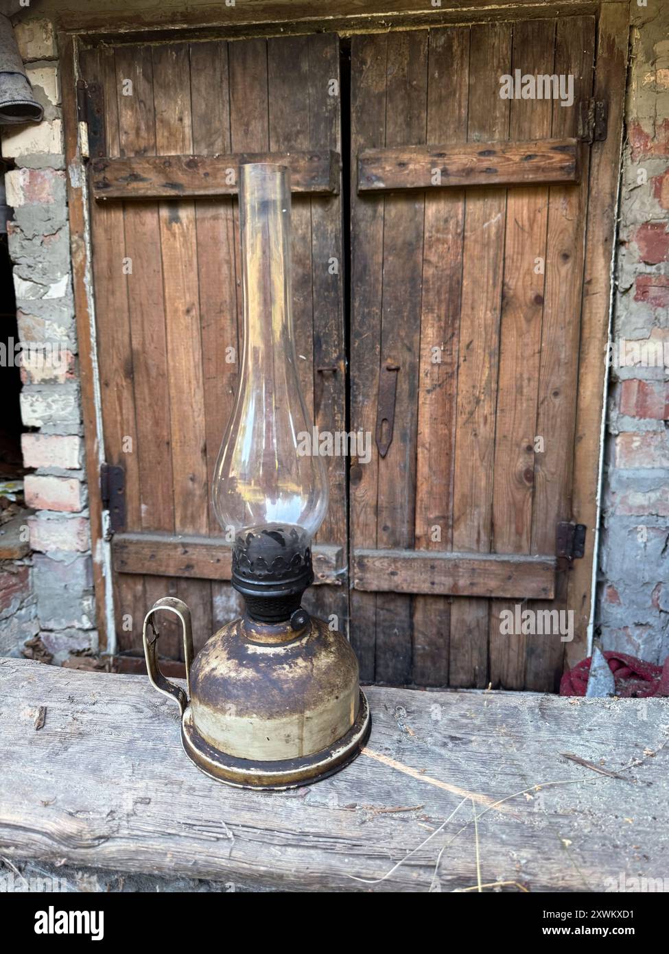 Kerosene lamp shade hi-res stock photography and images - Alamy