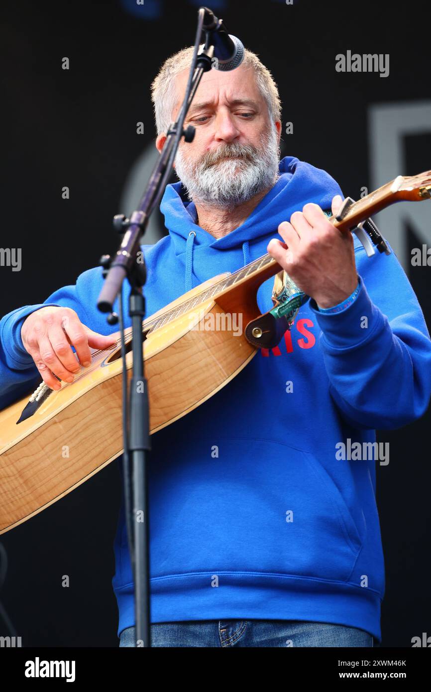 Creosote hi-res stock photography and images - Alamy