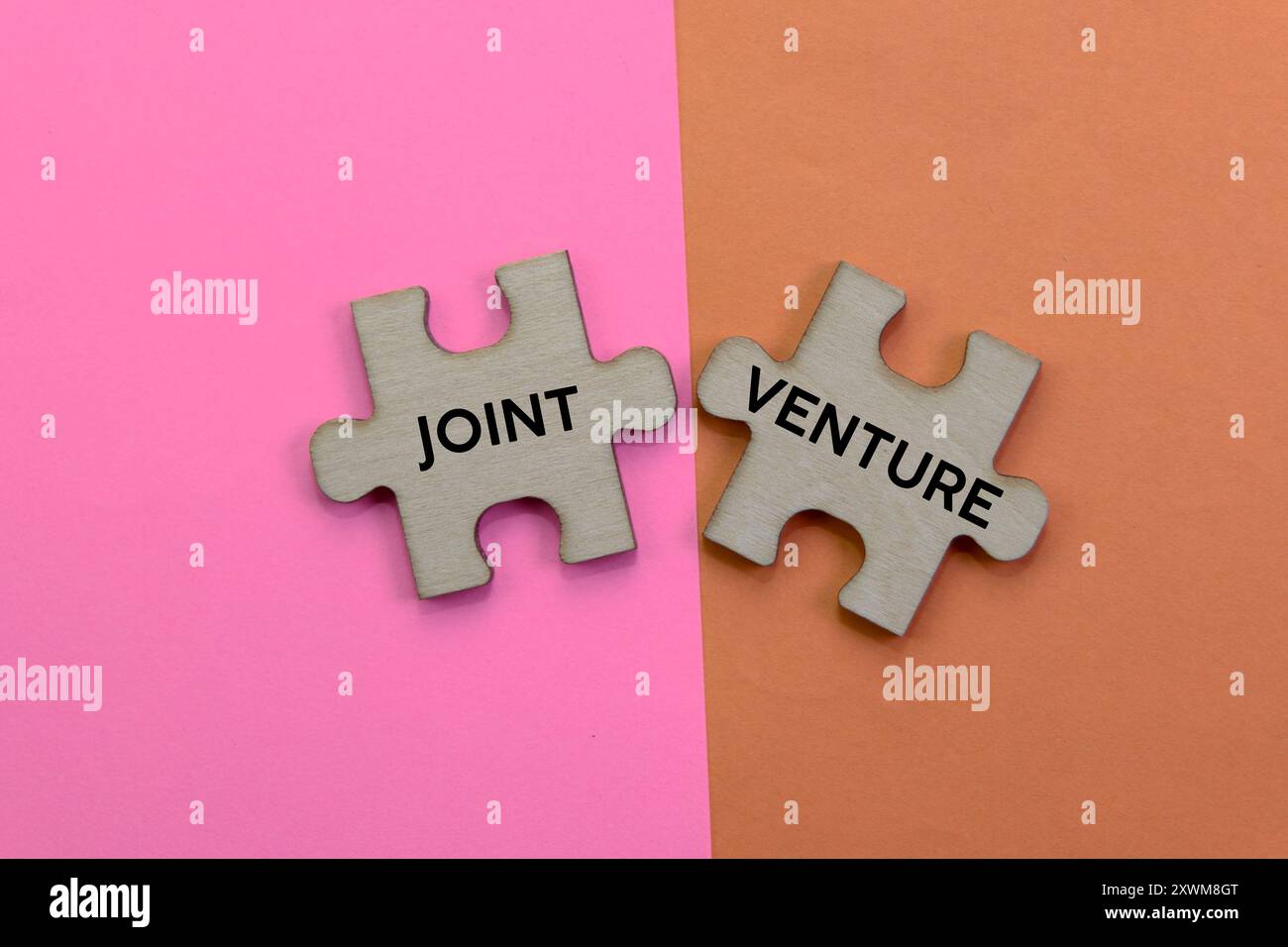 Venture collaboration hi-res stock photography and images - Alamy