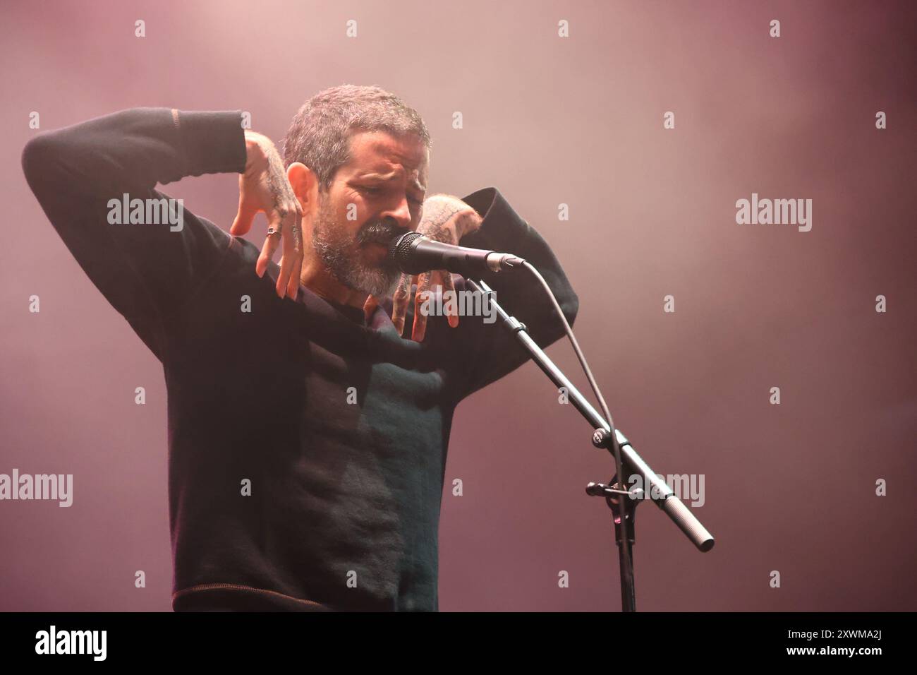 Green Man Festival, Brecon Beacons, Wales, UK. 17th Aug, 2024. Devendra Banhart at Green Man ...