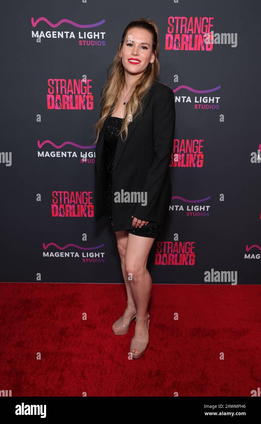 Krsy fox hi-res stock photography and images - Alamy