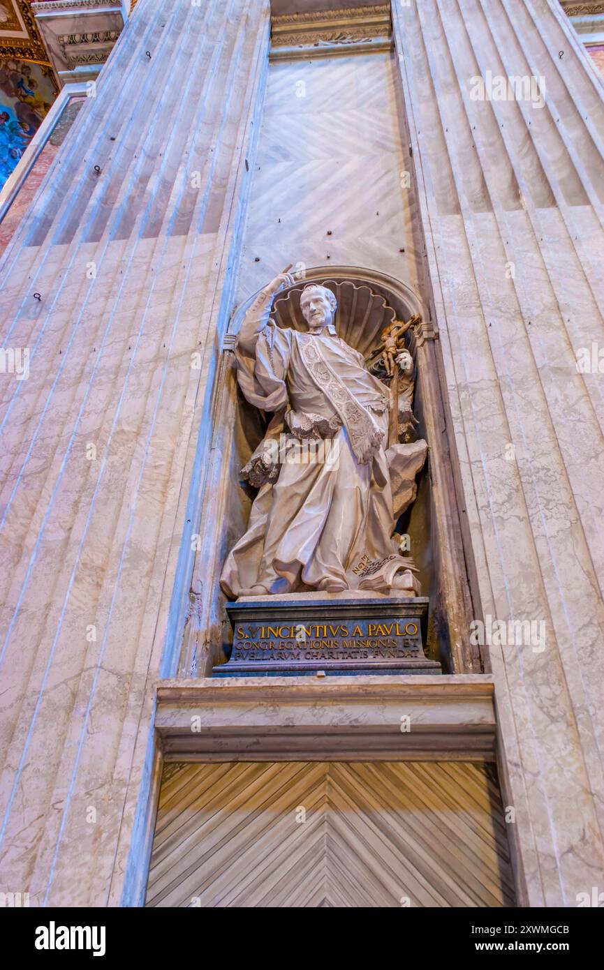VATICAN CITY - JANUARY 13, 2019: The statue to Vincent de Paul by ...