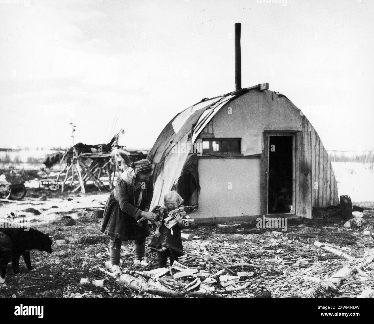 Kautokeino 1948 THE SAME GET A HOUSE. Reconstruction of small Sami ...