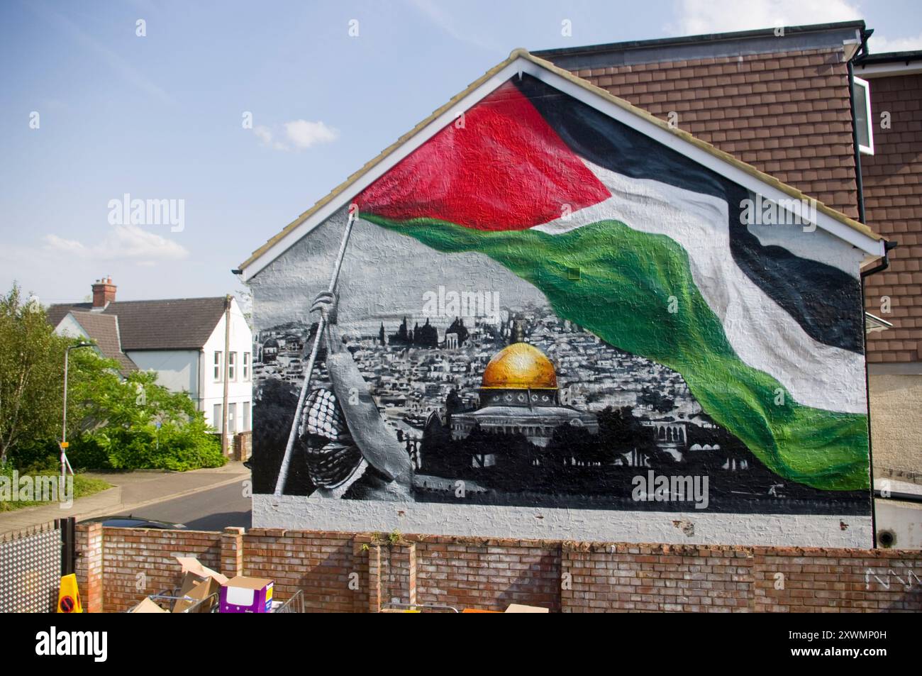 Pro Palestine Mural Stock Photo - Alamy