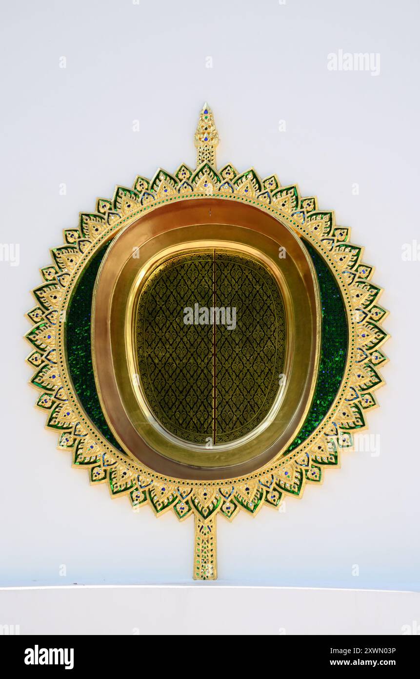 Wat Thong Noppakhun, Bangkok, Thailand, Asia Stock Photo - Alamy