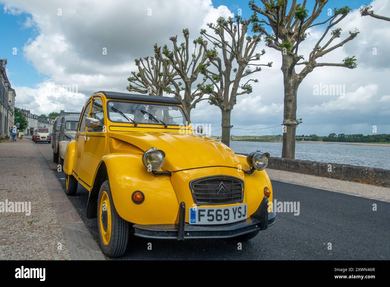 Vintage French cars from 1940's to 1970's Stock Photo - Alamy