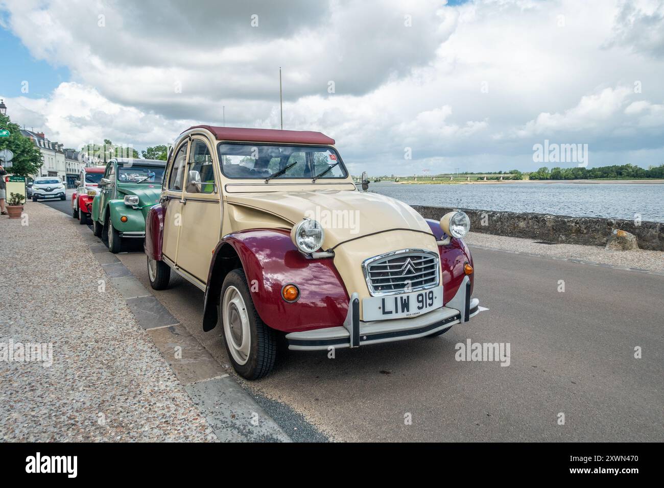 Vintage French cars from 1940's to 1970's Stock Photo - Alamy