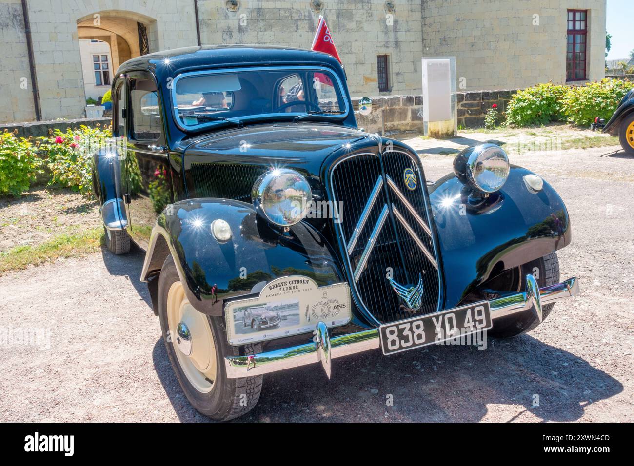 Vintage French cars from 1940's to 1970's Stock Photo - Alamy