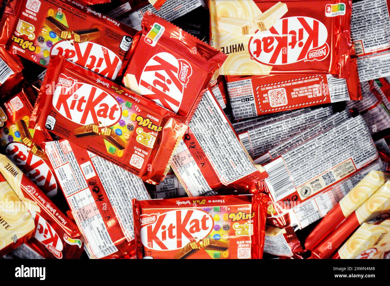 Nestle ktkat hi-res stock photography and images - Alamy