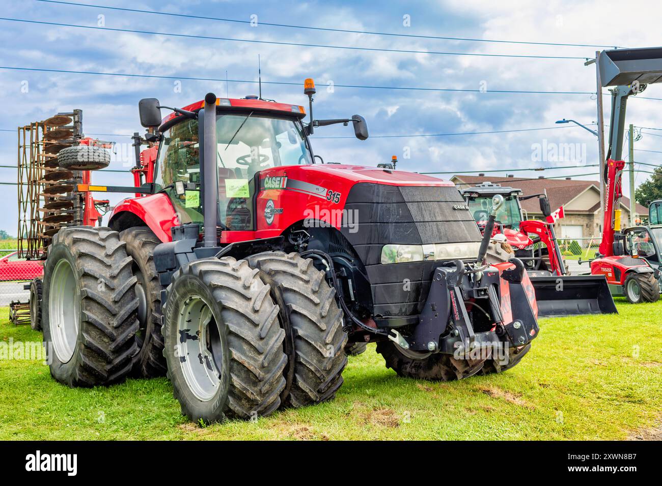 Tractors at the Vankleek Hill Fair Stock Photo - Alamy