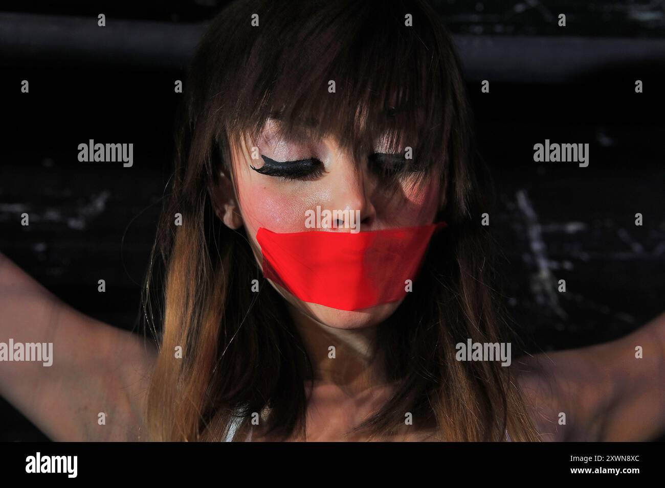 violence, victim, criminal, prisoner, kidnapping for ransom, woman ...