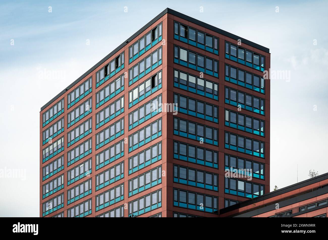 Office block construction germany hi-res stock photography and images ...