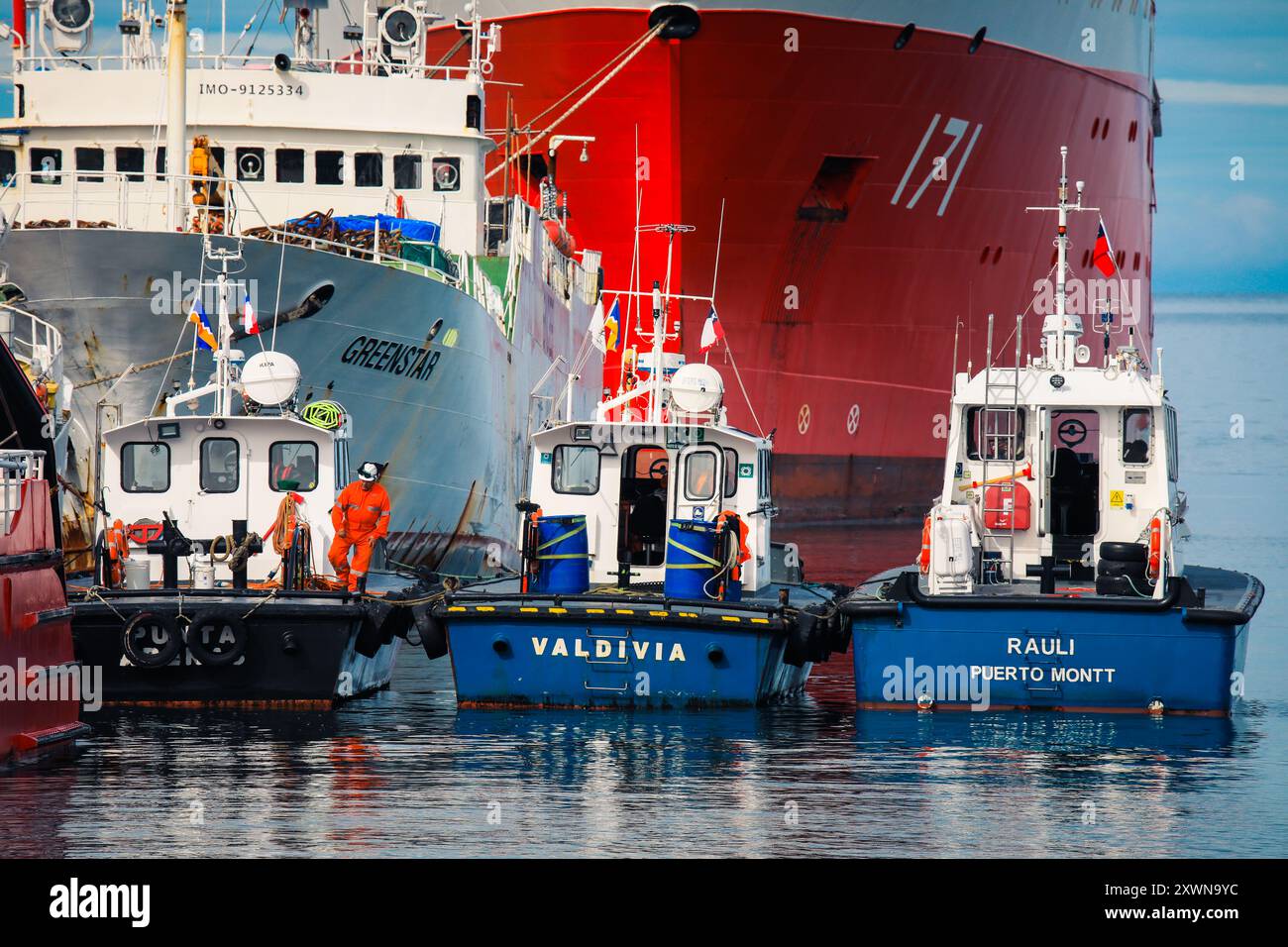 Street in punta arenas hi-res stock photography and images - Alamy