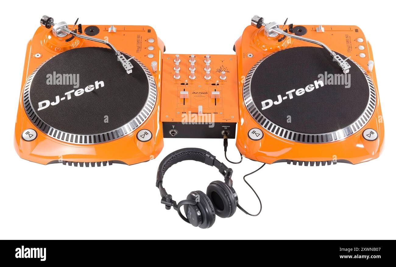 Professional headphone hi-res stock photography and images - Alamy