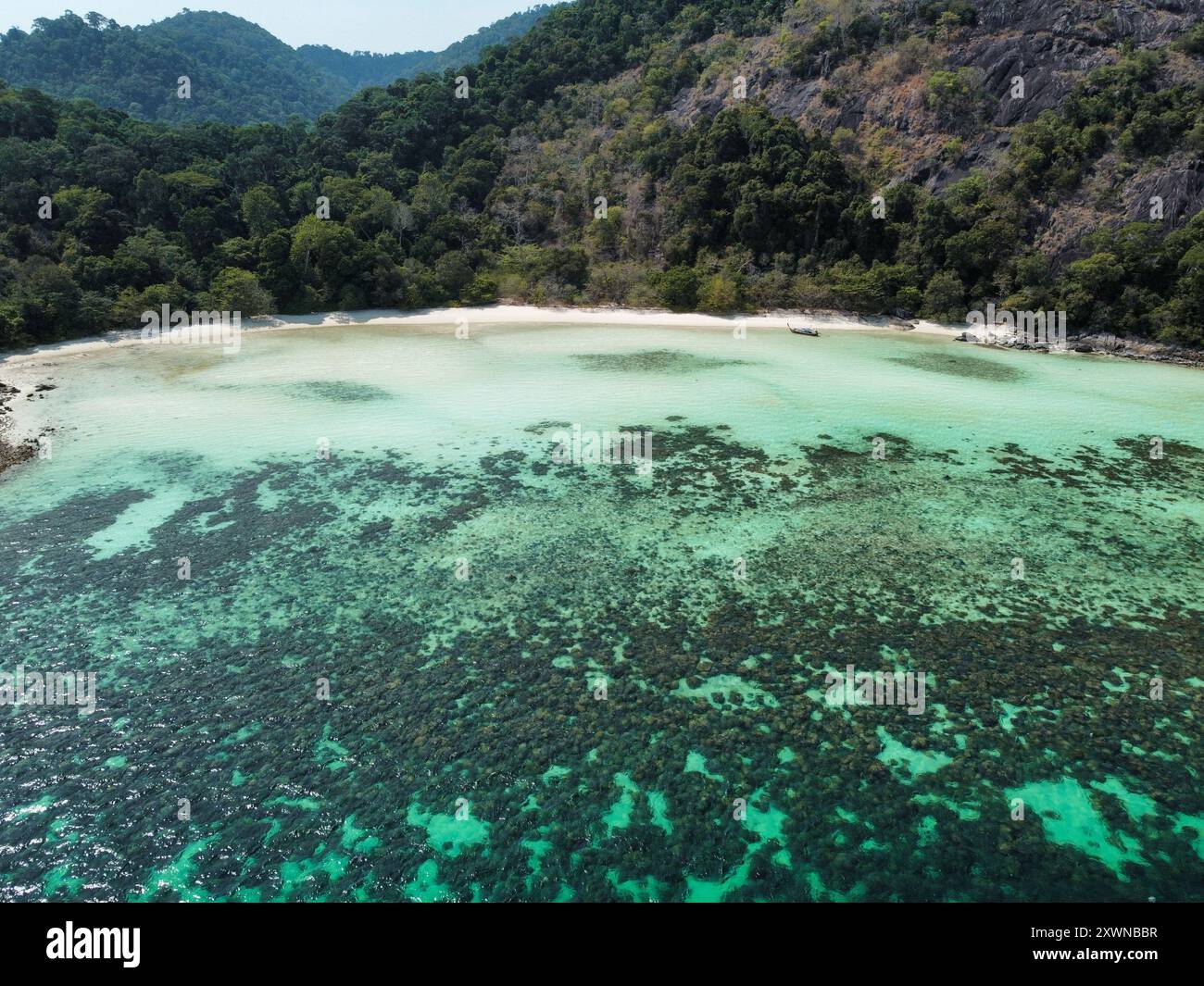Aerial view of a tropical beach in Koh Ra Wi with white sand, turquoise ...