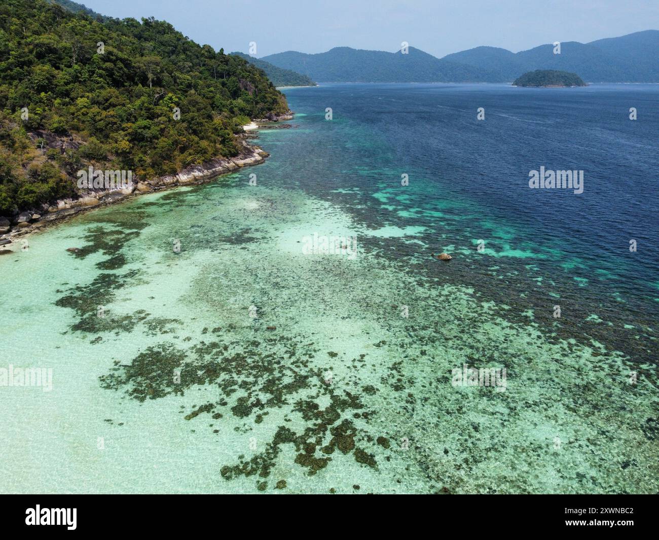 Aerial view of Koh Ra Wi, its beautiful coral reefs and turquoise water ...