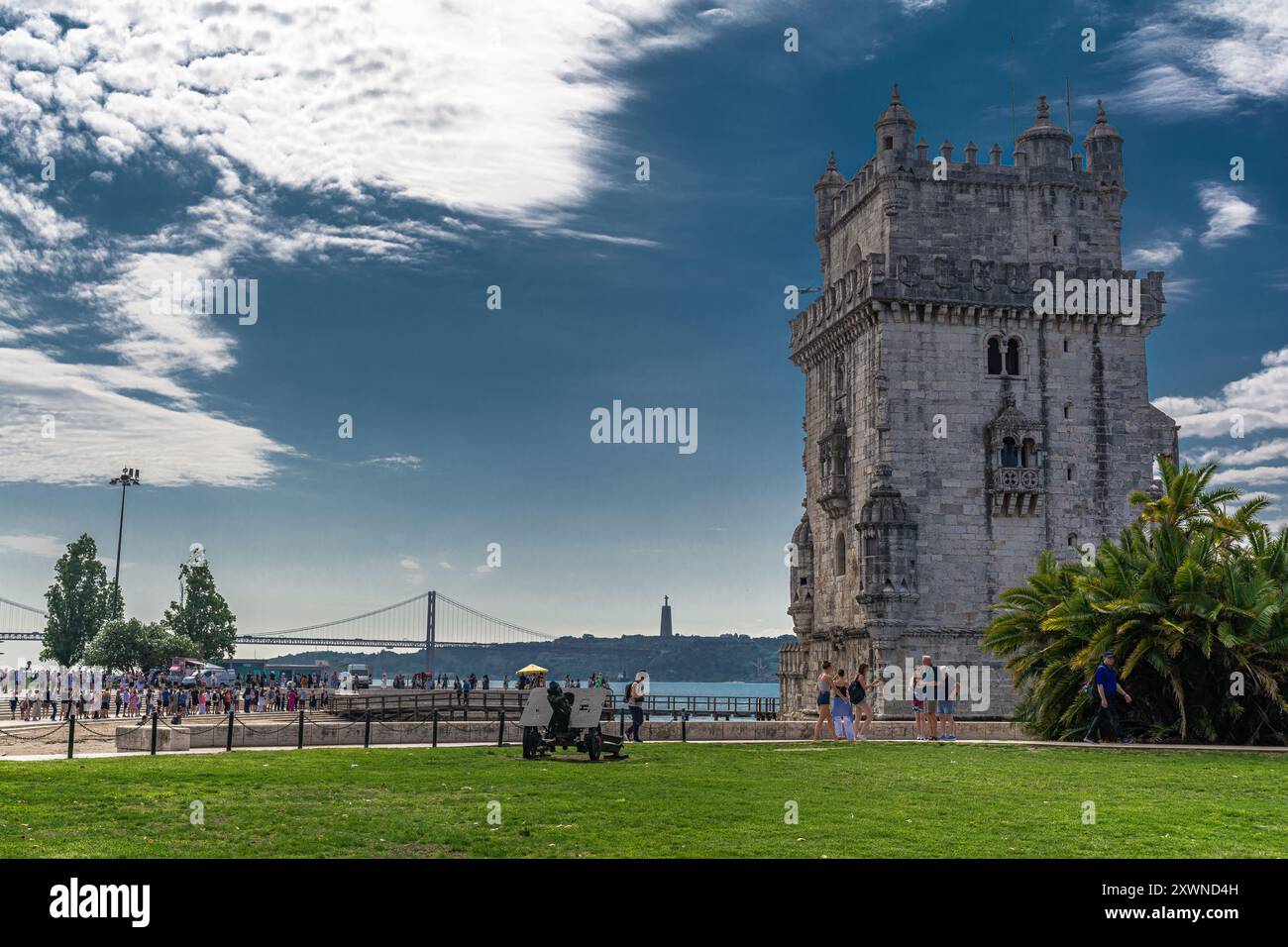 Sixteenth century tower fishing hi-res stock photography and images - Alamy
