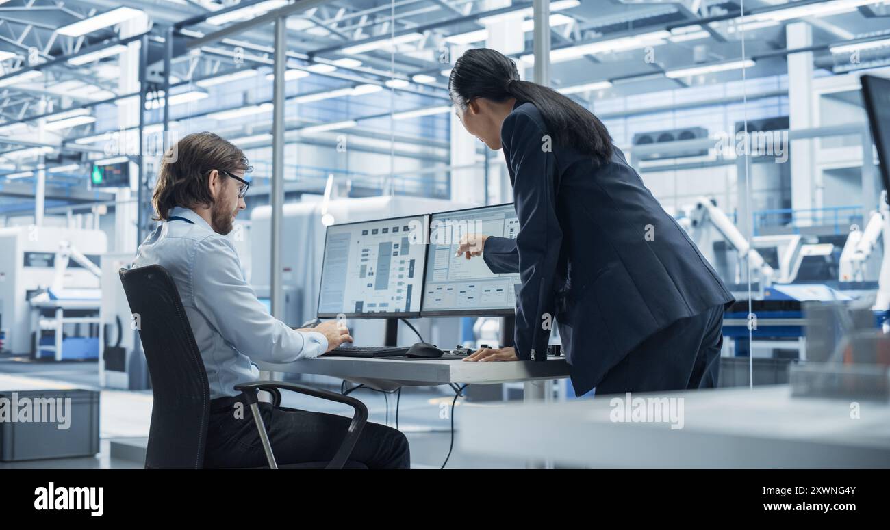 Computer assembly line china hi-res stock photography and images - Alamy