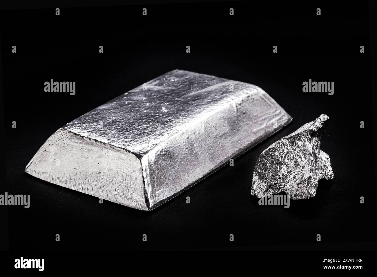 manganese nugget and ingot, metal used in the manufacture of metal ...