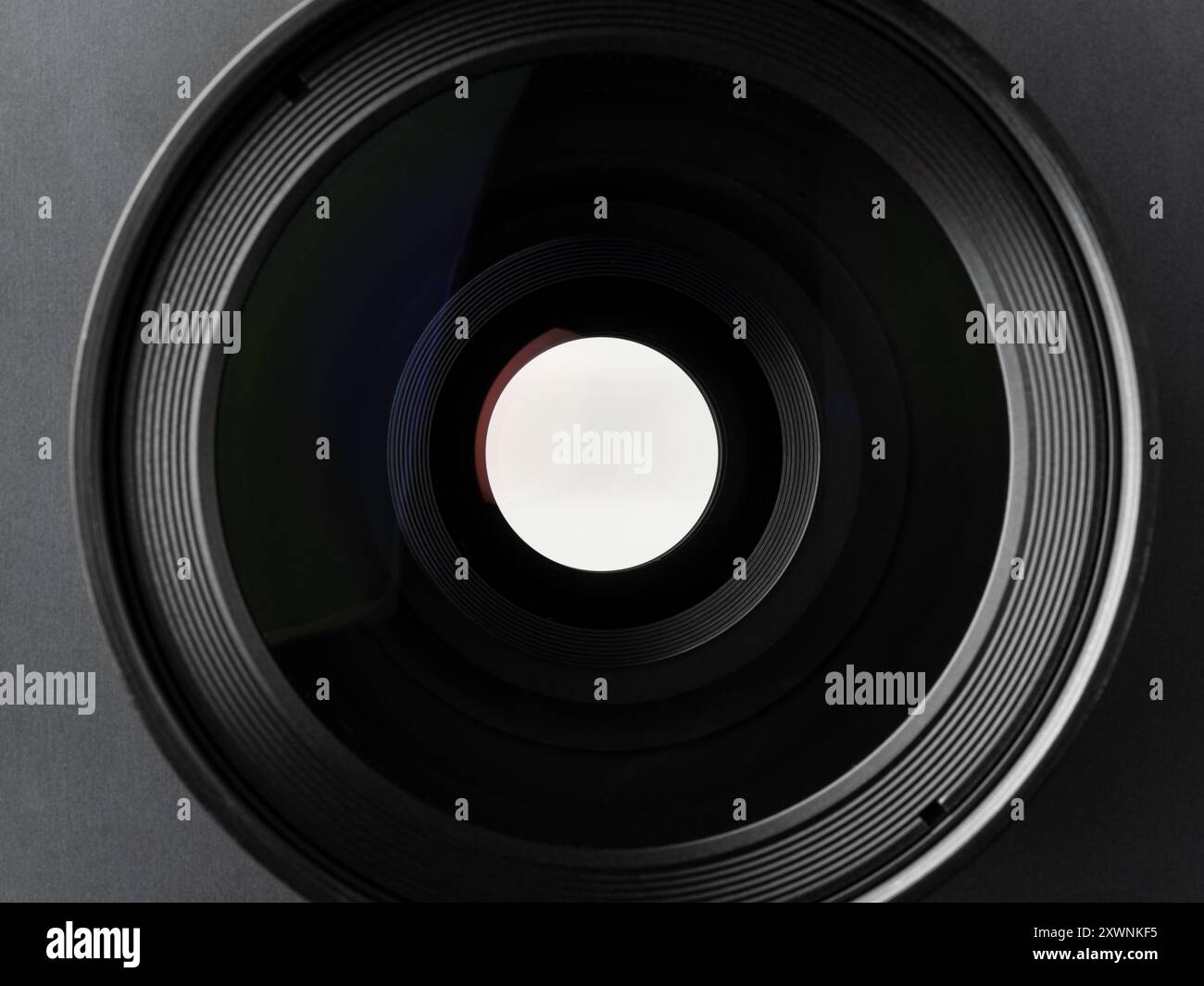 Aperture of lens Stock Photo - Alamy