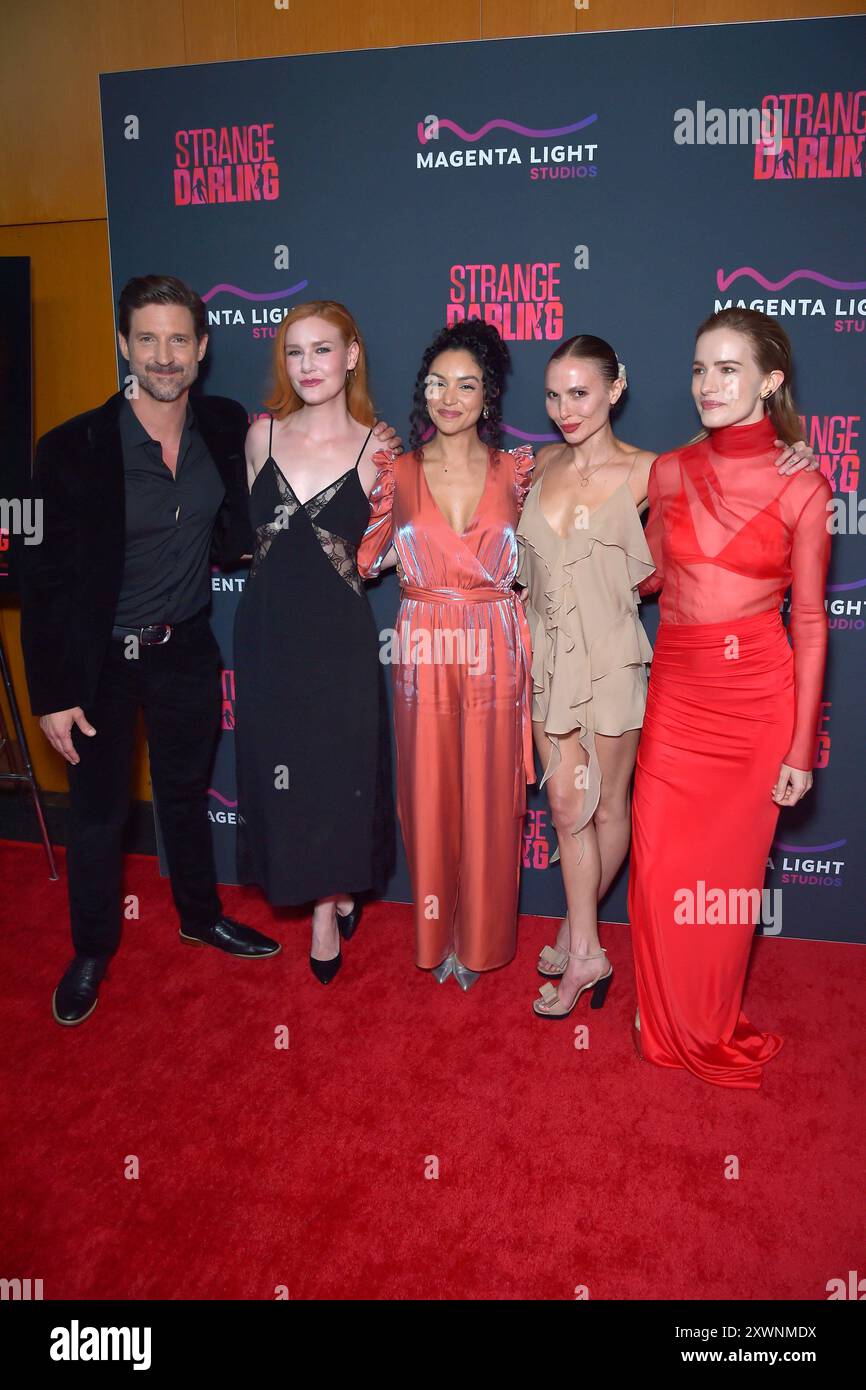 JT Mollner, Madisen Beaty, Bianca Santos, Z Berg und Willa Fitzgerald ...