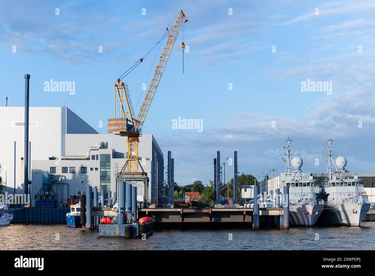 Marineschiffe in der Werft Tamsen Maritim Rostock, 10.08.2024 ...