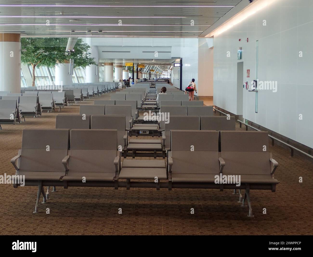 Suvarnabhumi airport terminal 1 hi-res stock photography and images - Alamy
