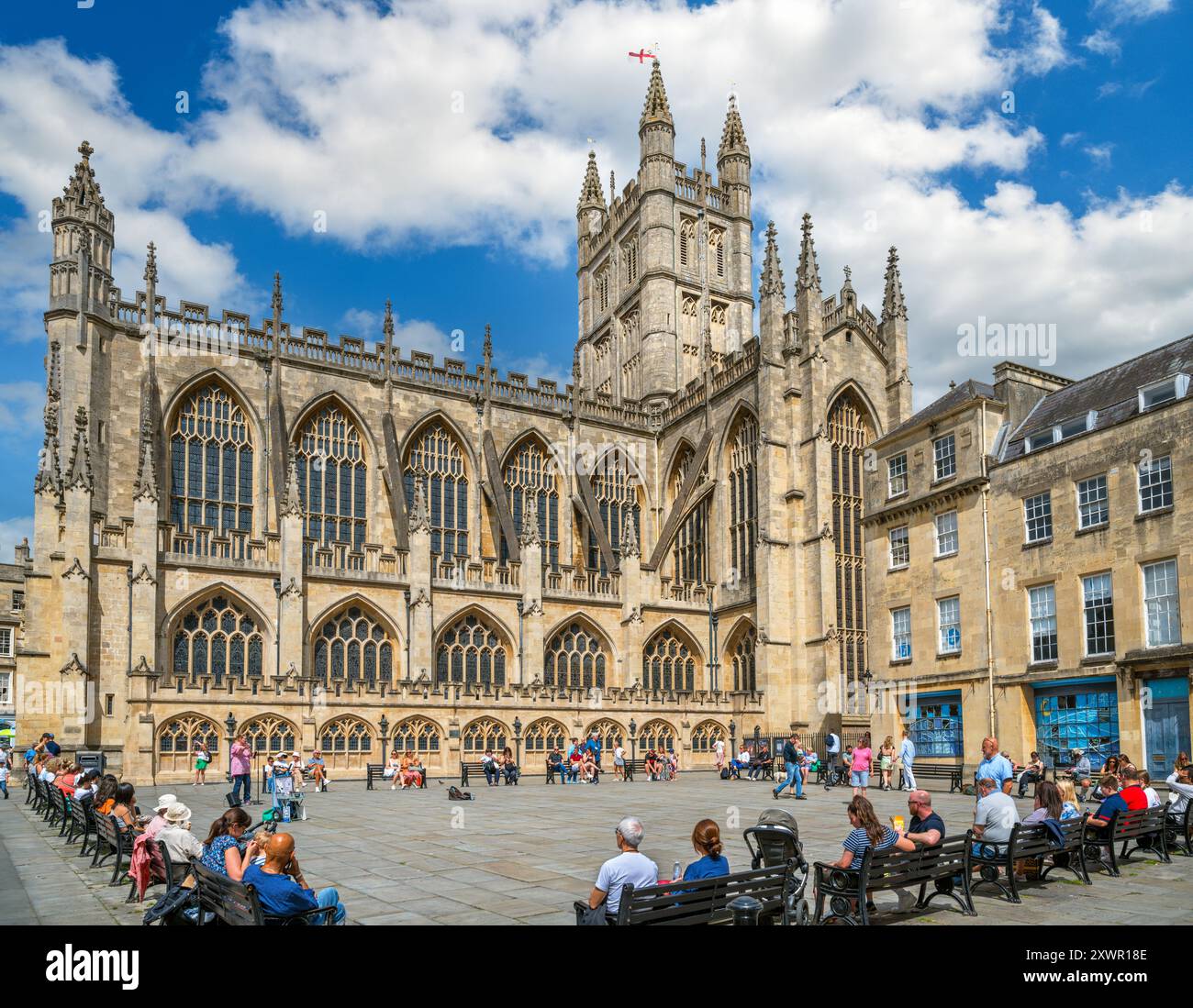 Bath Abbey from Kingston Parade, Bath, Somerset, England, UK Stock Photo - Alamy