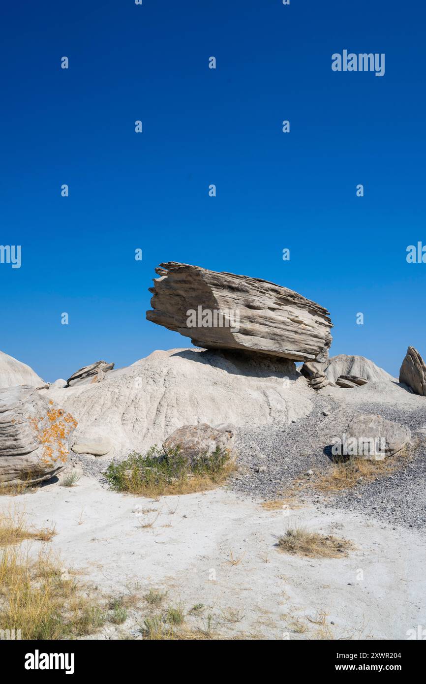 Photograph of the eroded rock and clay formations at Toadstool Geologic ...