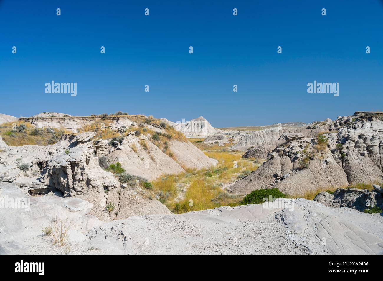 Photograph of the eroded rock and clay formations at Toadstool Geologic ...
