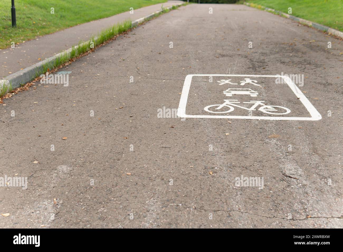 cyclist safety street bike sign transport bicycle road icon traffic way ...