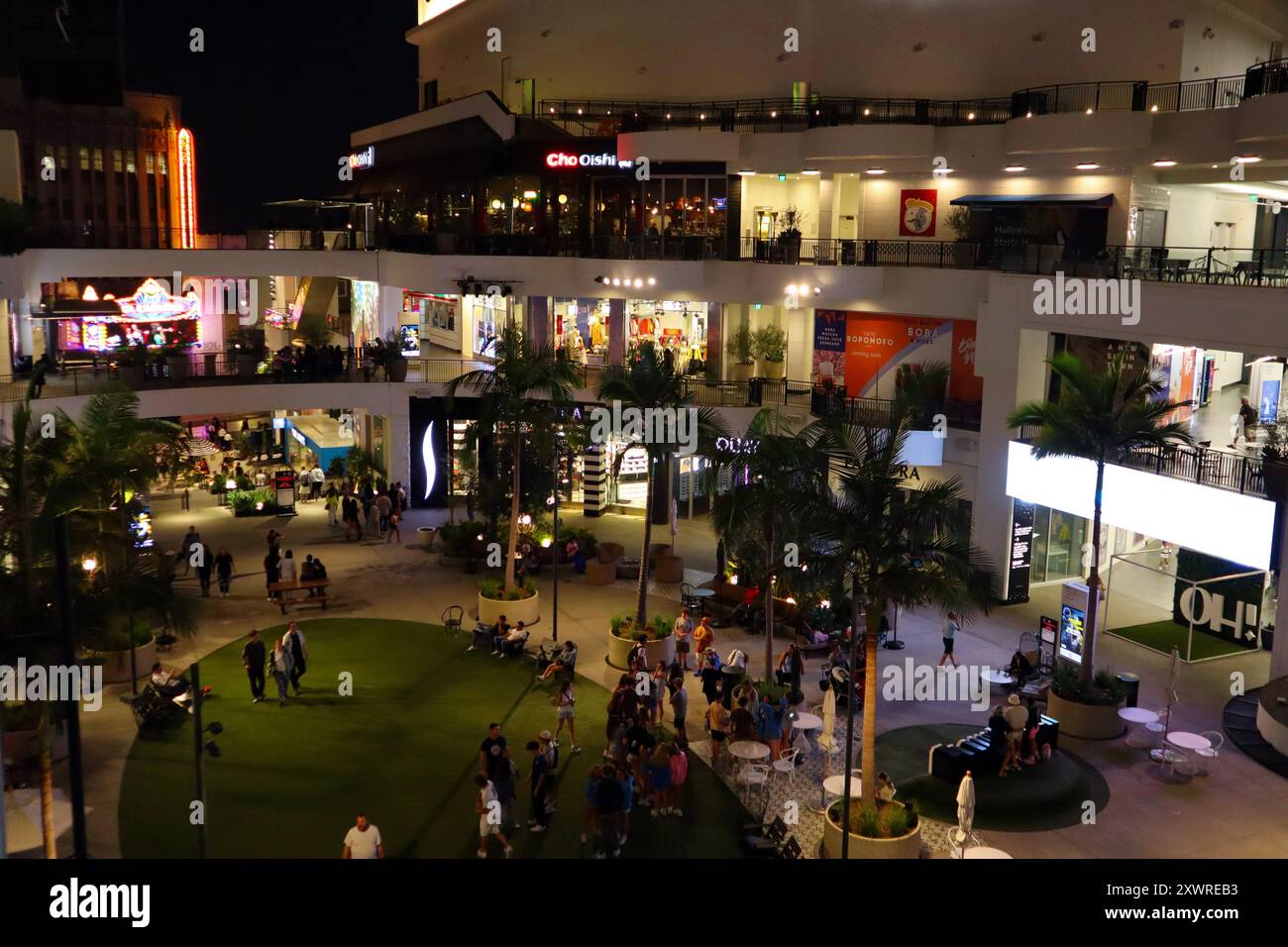 Hollywood, California: OVATION Hollywood. Shopping center, Dining and ...