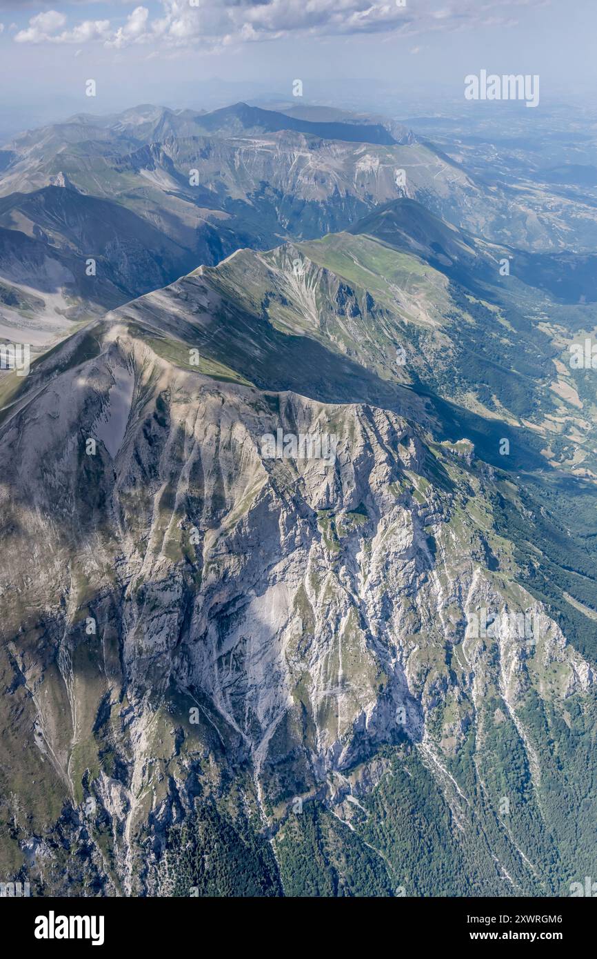 Rocks steep slopes in light hi-res stock photography and images - Alamy