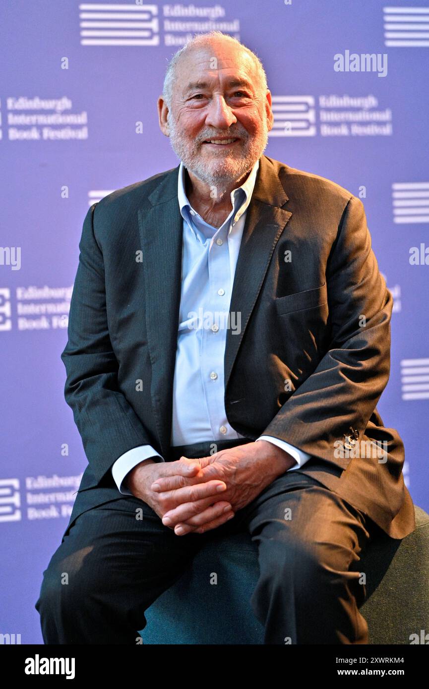 2xwrkm4 hi-res stock photography and images - Alamy