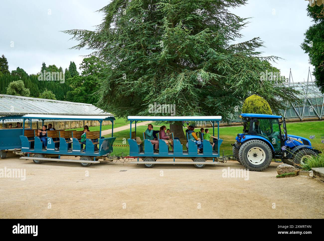 The chatsworth train touring the extensive grounds Stock Photo - Alamy