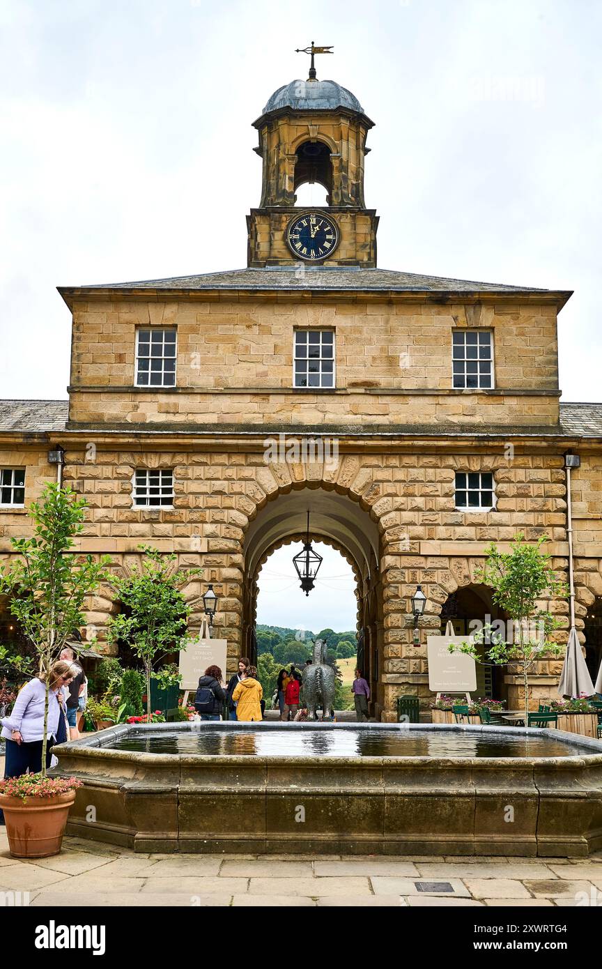 The Stables courtyard at Chatworth House Stock Photo - Alamy