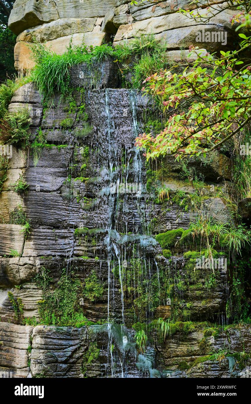 Chatsworth cascade house hi-res stock photography and images - Alamy