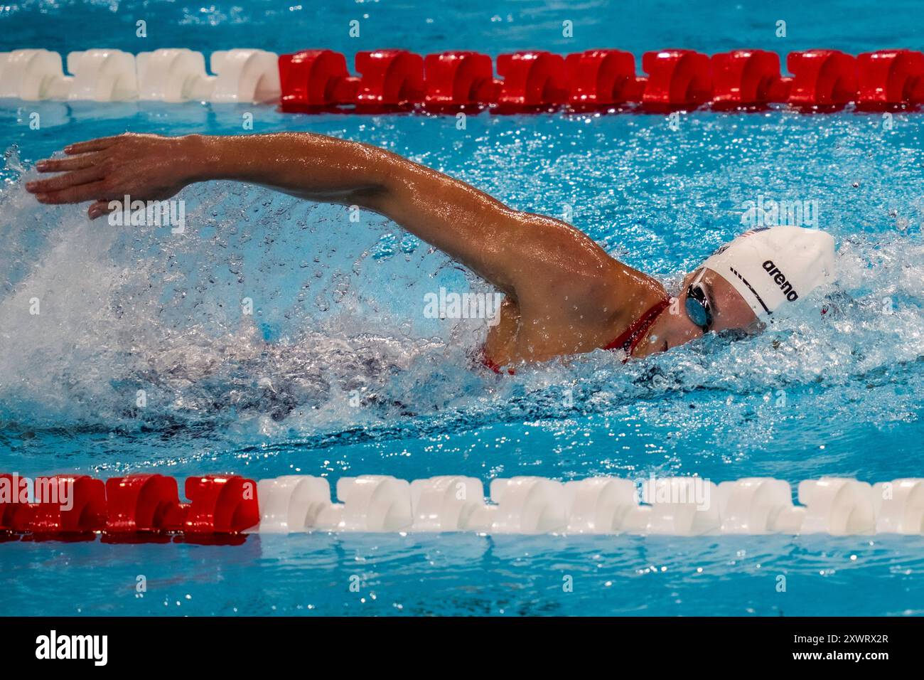 Alexandra Walsh (USA) competing in the Women's 200 metre individual ...