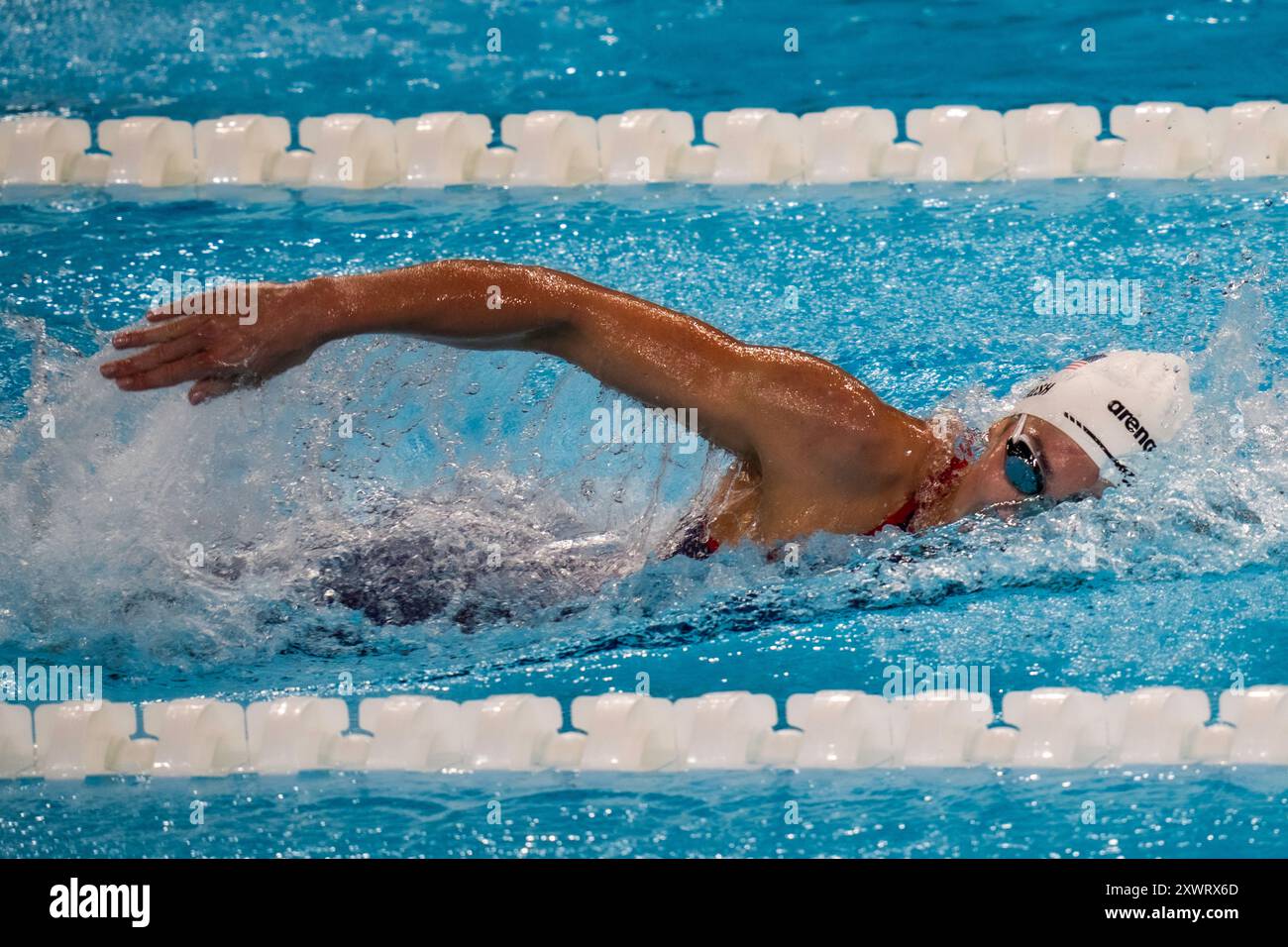 Alexandra Walsh (USA) competing in the Women's 200 metre individual ...