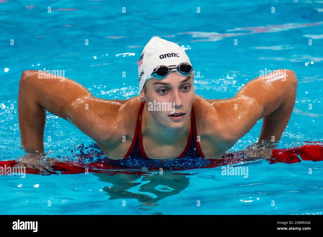 Alexandra Walsh (USA) competing in the Women's 200 metre individual ...