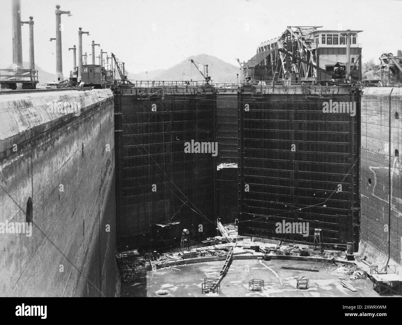 The gate leaf of a lock at the Miraflores Locks is shown under repair ...