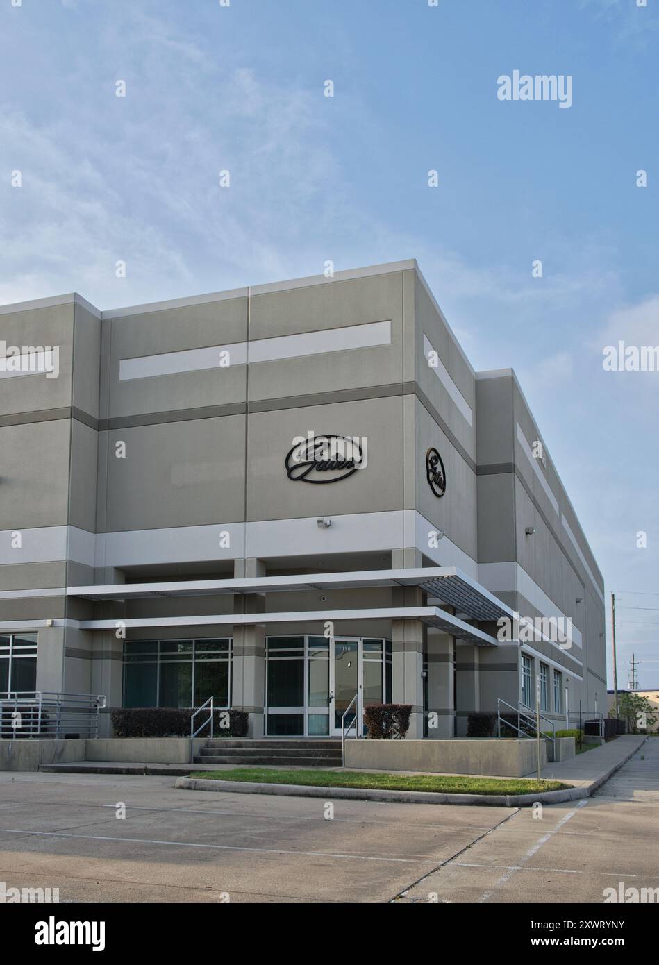 Office warehouse architecture hi-res stock photography and images - Alamy