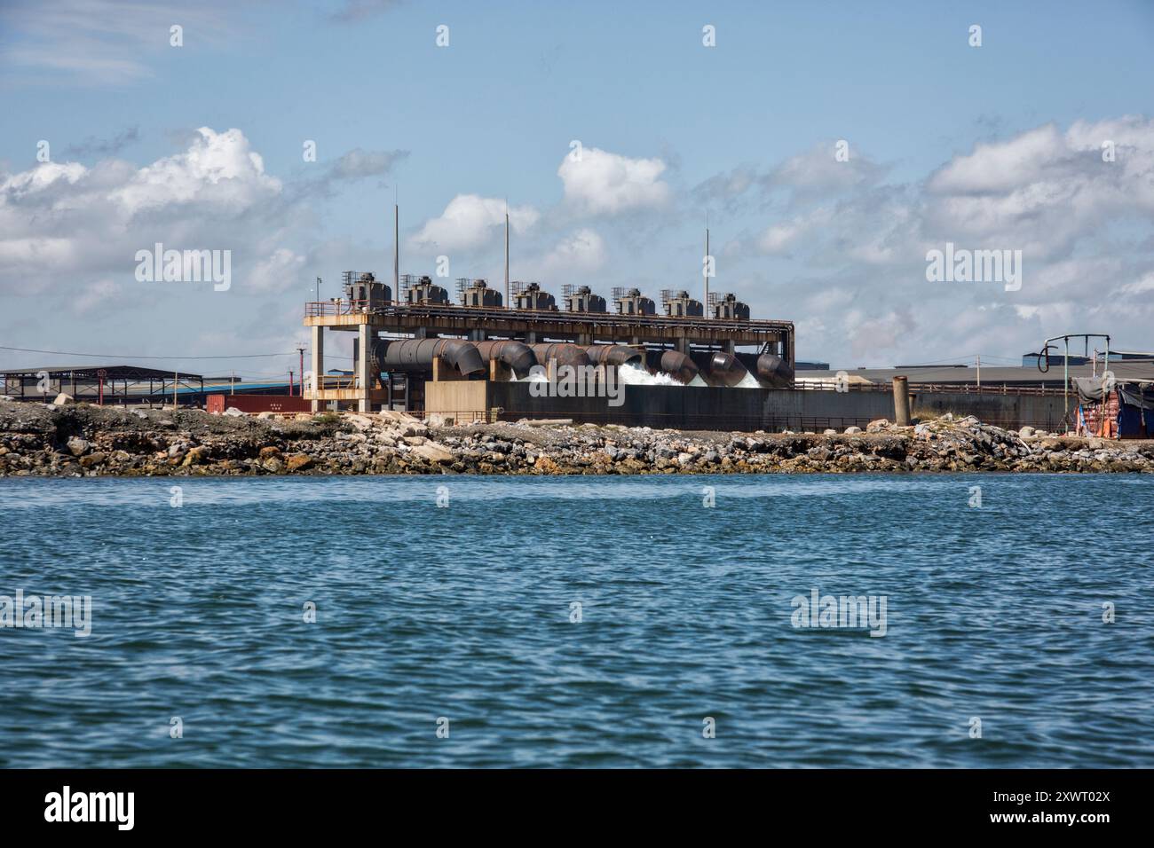 Indonesia nickel china hi-res stock photography and images - Alamy