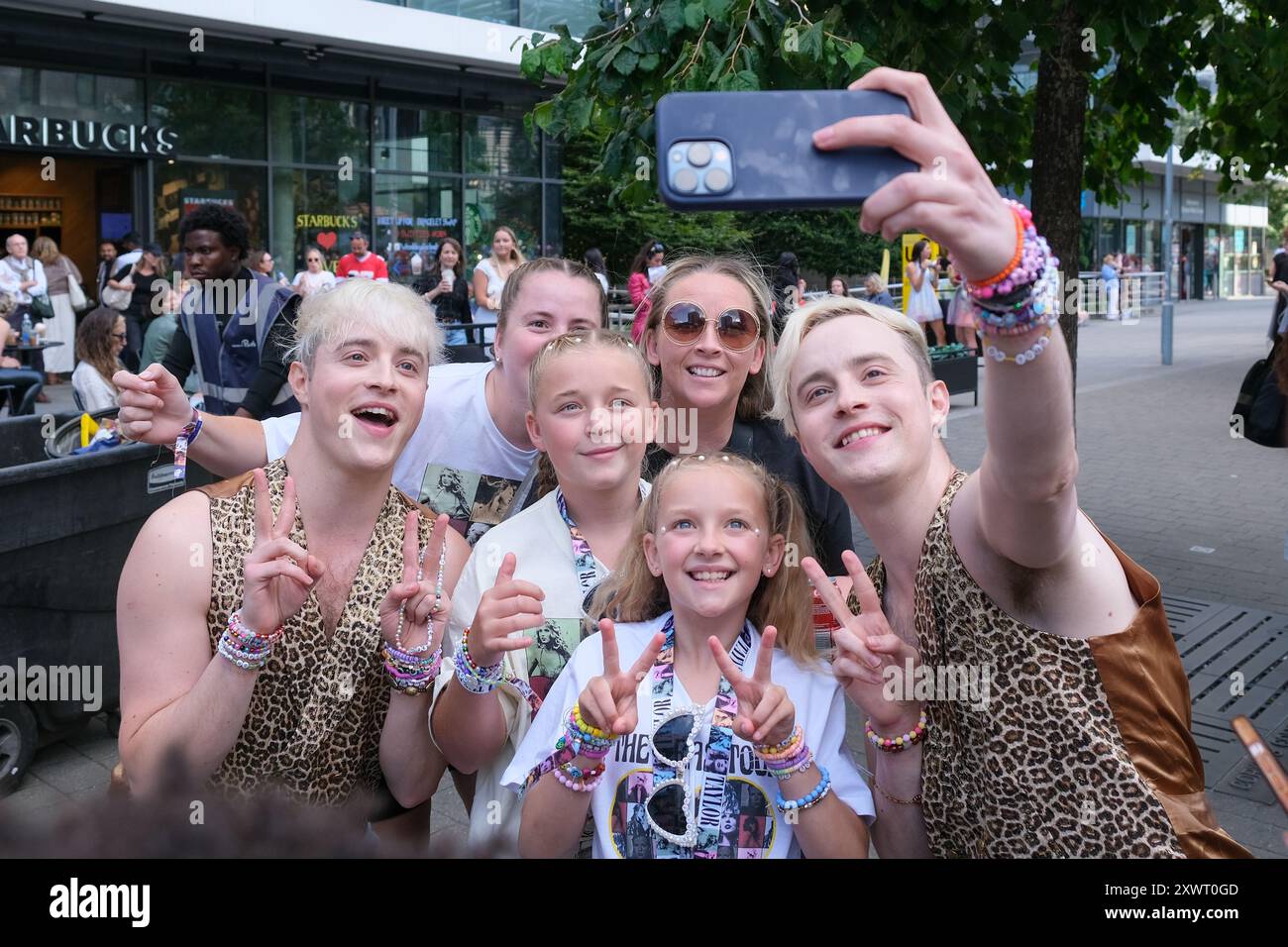 London, UK, 20th August, 2024. Pop duo Jedward pose for photos and ...