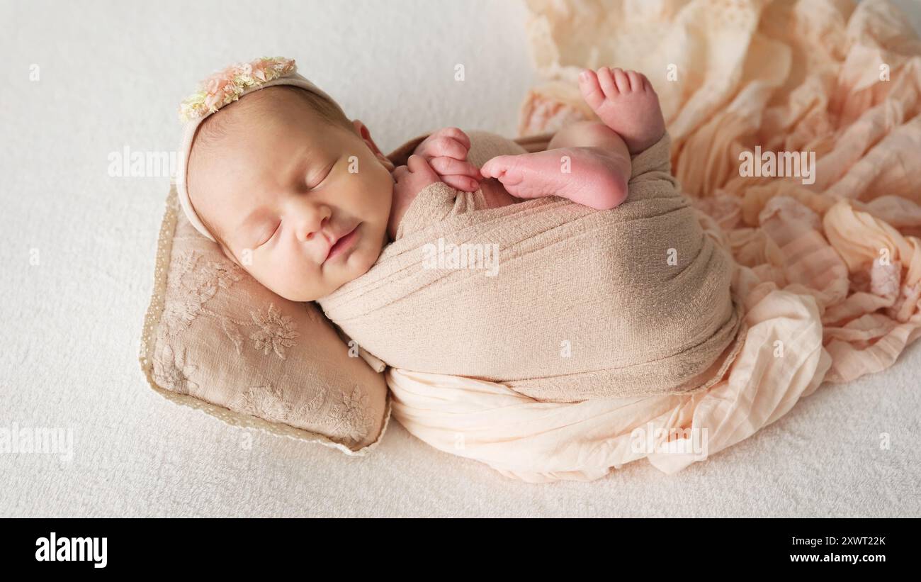Newborn baby in smiling hi-res stock photography and images - Alamy