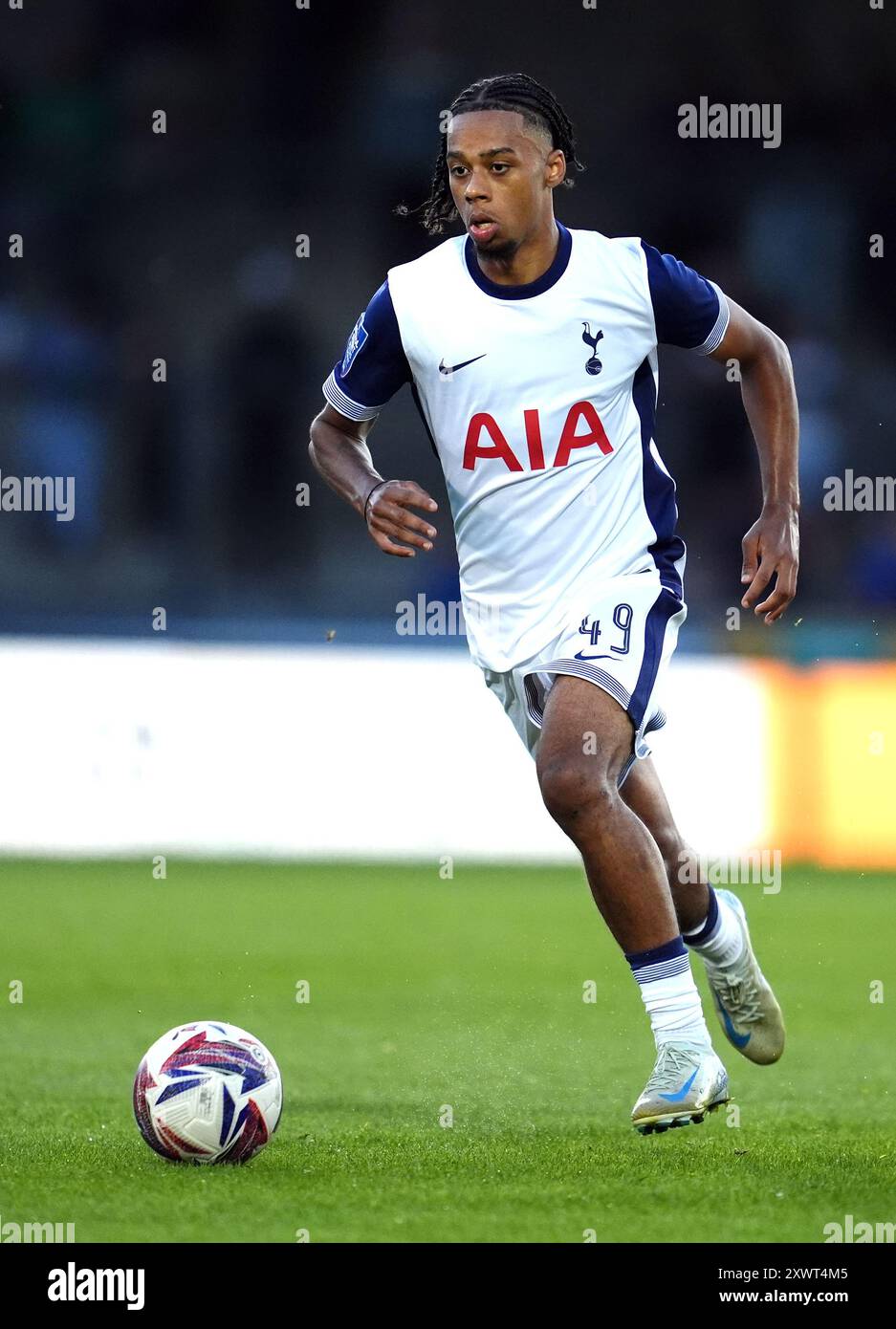 Tottenham hotspur v bristol rovers hi-res stock photography and images ...