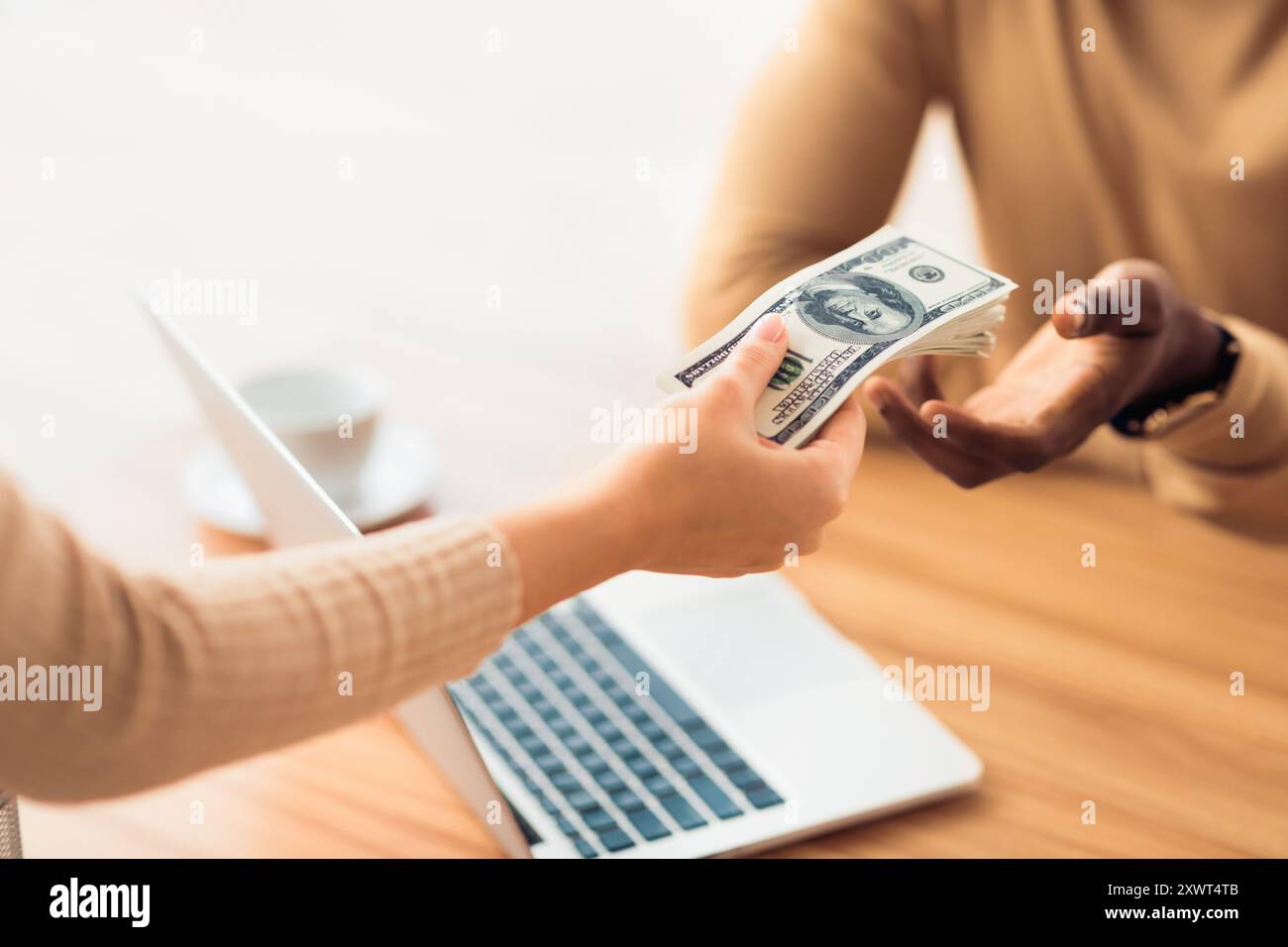 Lawyer receiving money as bribe hi-res stock photography and images - Alamy
