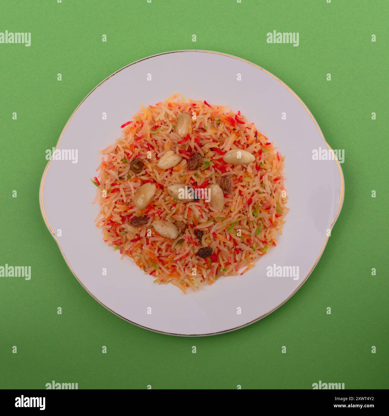 Rice with saffron hi-res stock photography and images - Alamy